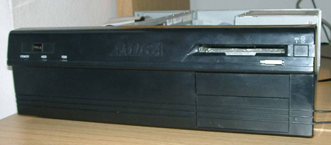 Amiga 4000 Prototyp – Amigaland